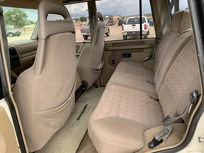 Gearhead Inc • 1994 Land Rover Discovery Luxury • 1370