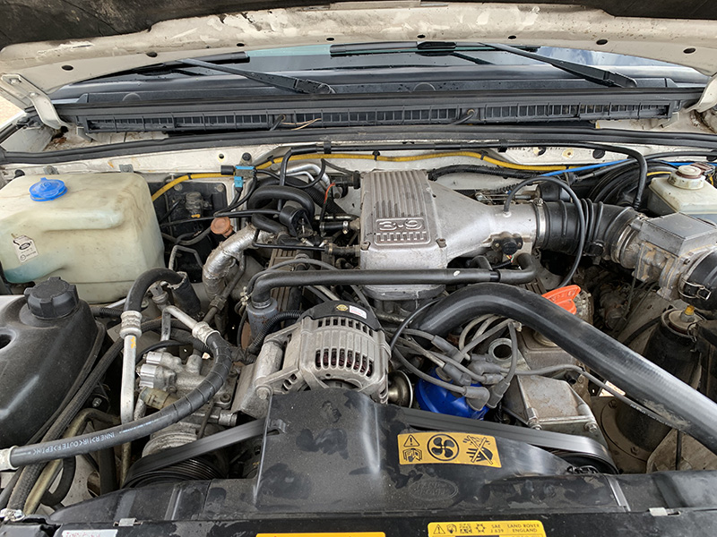 Gearhead Inc • 1994 Land Rover Discovery Luxury • 1370